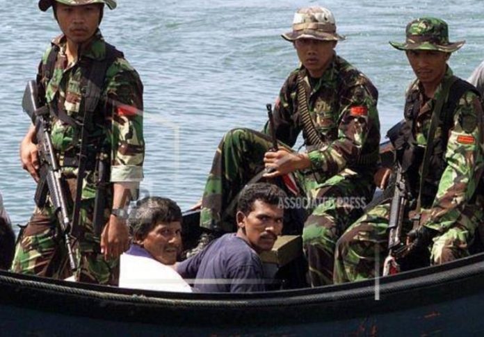 Foto Foto Darurat Militer Aceh 2003-2004, Operasi Militer Lawan GAM ...