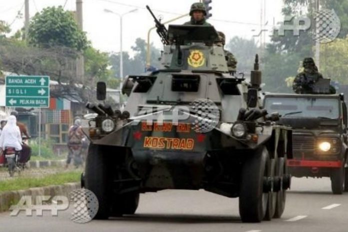 Foto Foto Darurat Militer Aceh 2003-2004, Operasi Militer Lawan GAM ...