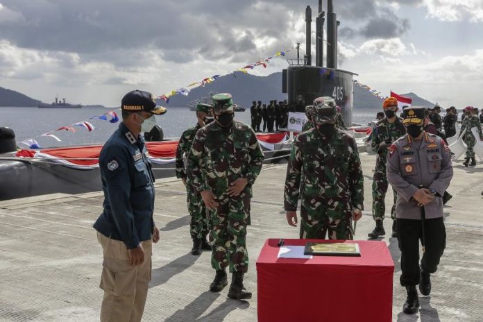 Diluncurkan di Natuna, KRI Alugoro-405 Jadi Kekuatan Pemukul Strategis di Laut - HobbyMiliter.com